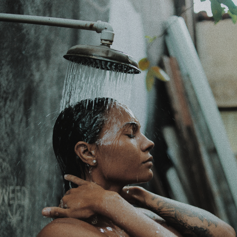 9 Shaving Tips For Less Bumps & Discoloration Down There – Veenourish